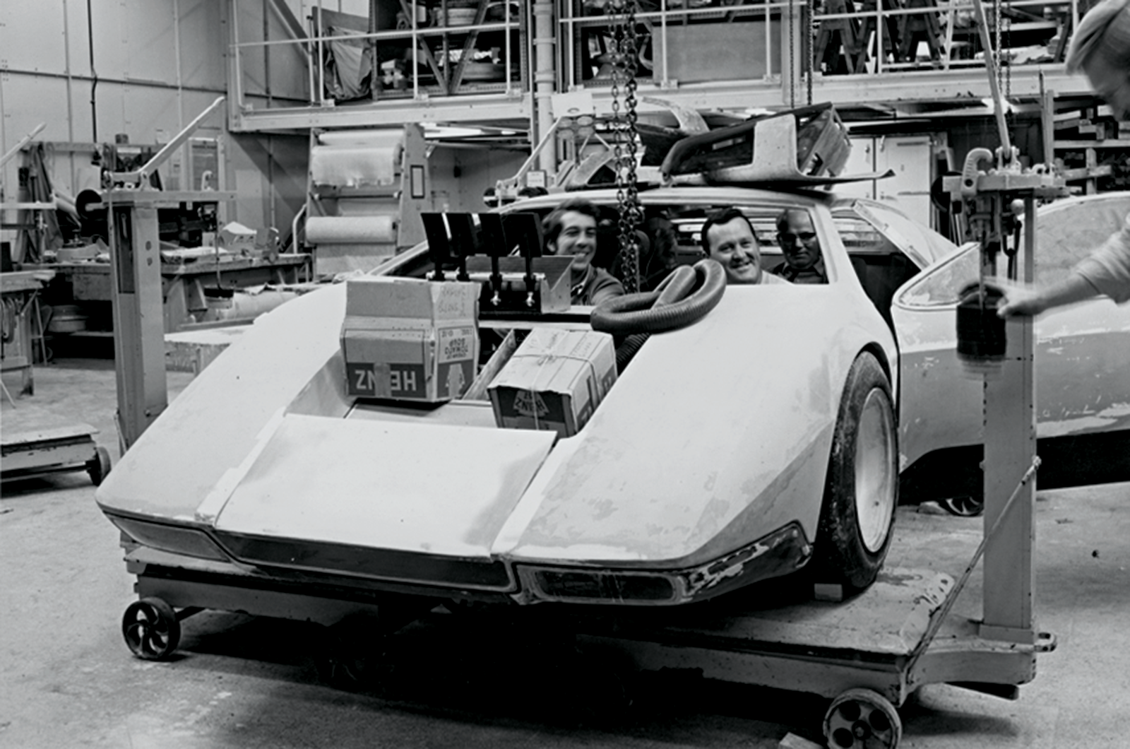 Inside Vauxhall’s space-age SRV concept | Classic & Sports Car