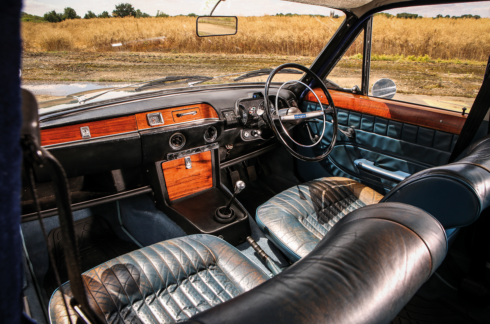 Estates of the nations: Fiat 2300 Familiare vs Volvo 221 vs Triumph ...