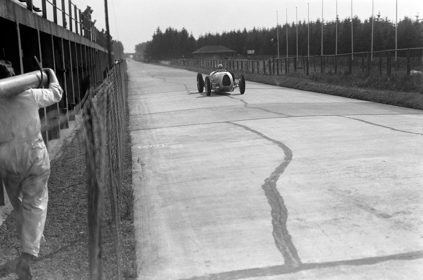 Motorsport memories: the brilliant Bernd Rosemeyer | Classic & Sports Car