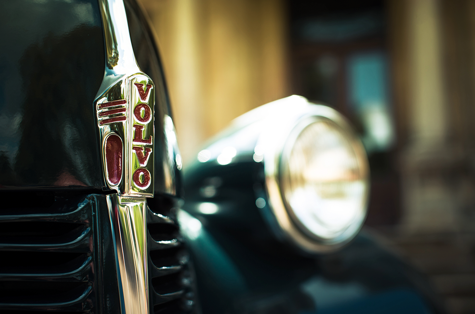 Driving the forgotten Volvo PV60 | Classic & Sports Car