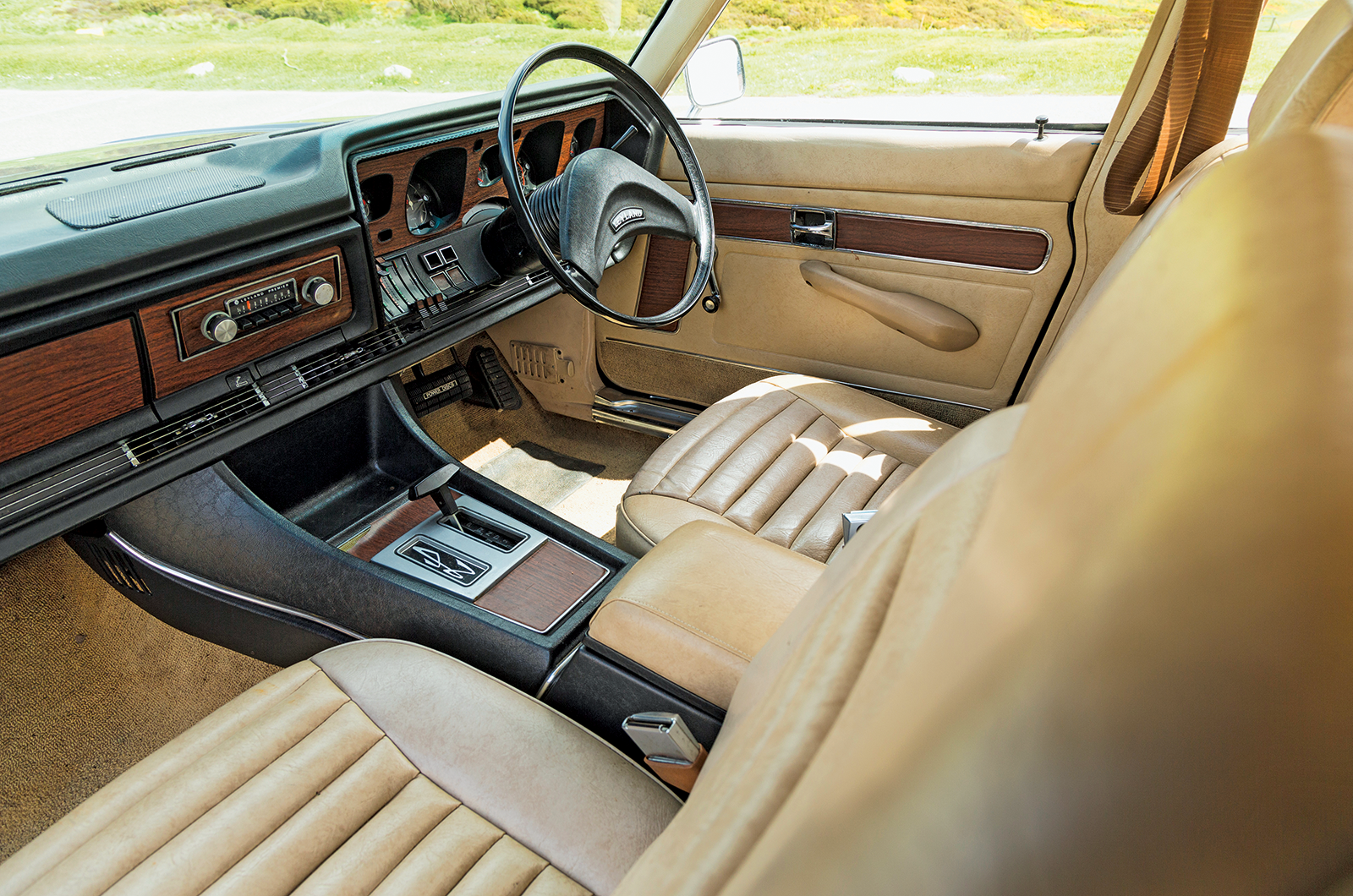 Leyland P76: a great Briton Down Under | Classic & Sports Car