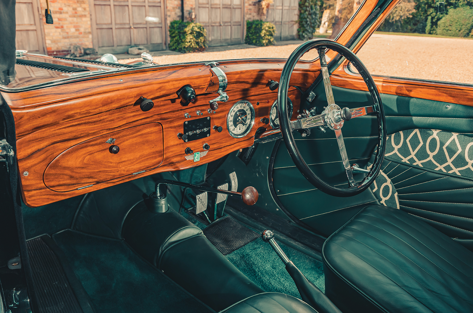 Atalanta V12: better by the dozen | Classic & Sports Car