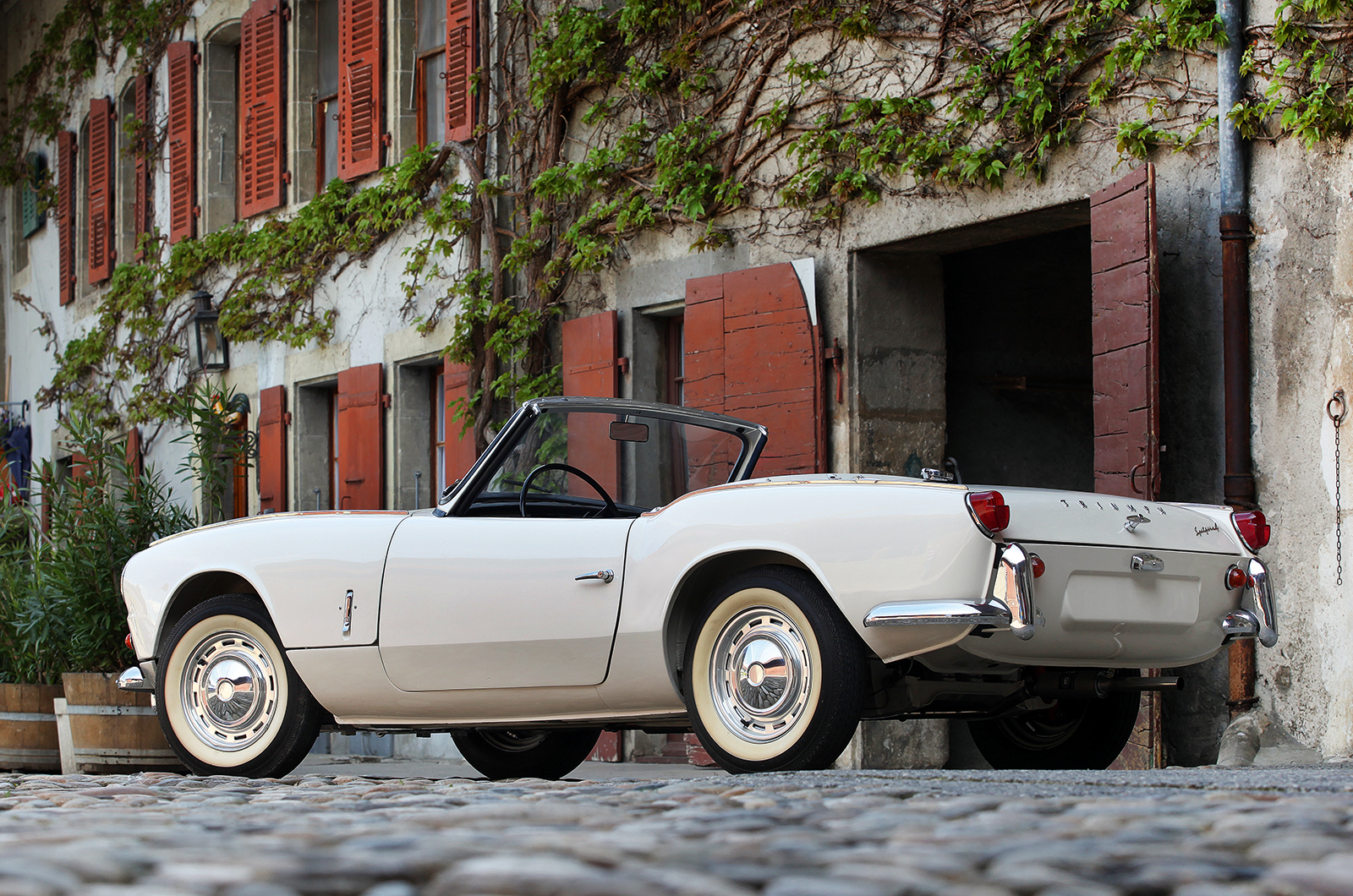 Triumph Spitfire Mk1: Alpine adventure | Classic & Sports Car