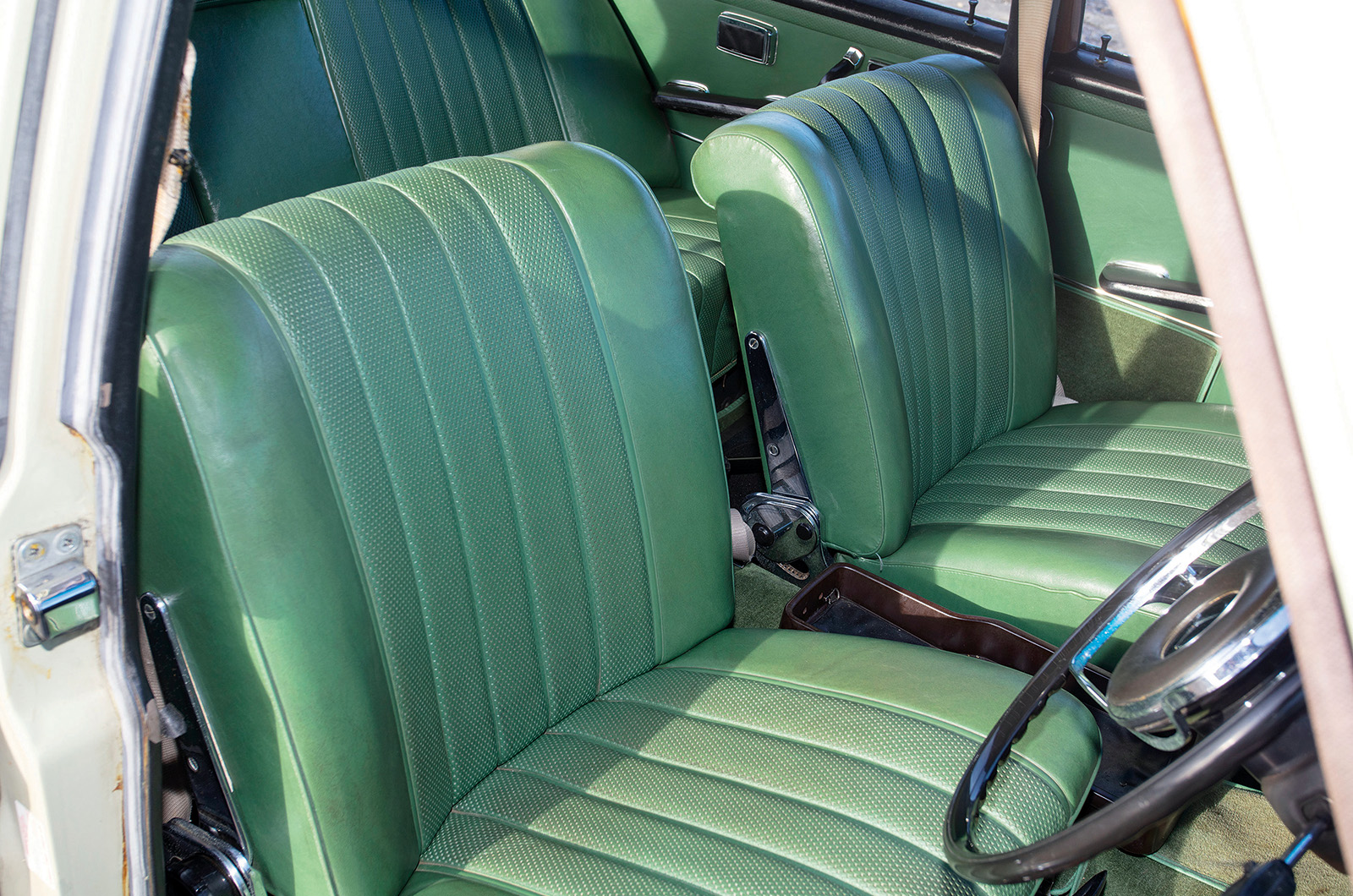 Mercedes-Benz W108/9 buyer’s guide: what to pay and what to look for ...