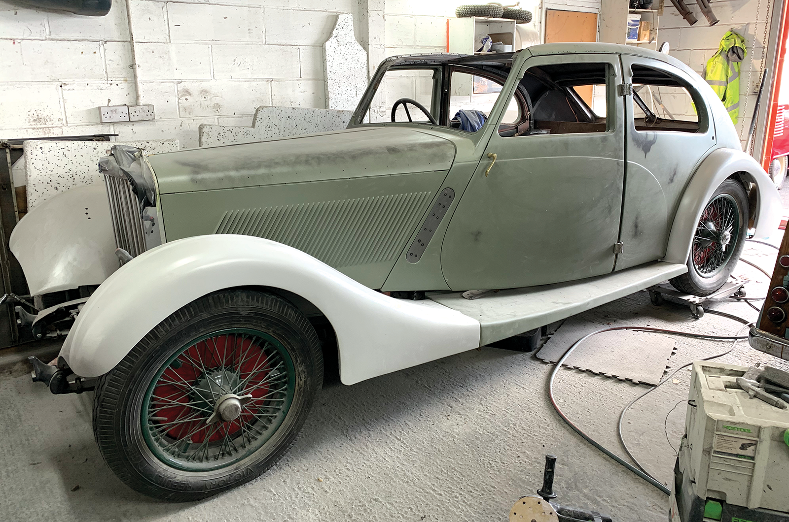 Talbot 105 B1 Airline: from tired classic car to concours standout ...