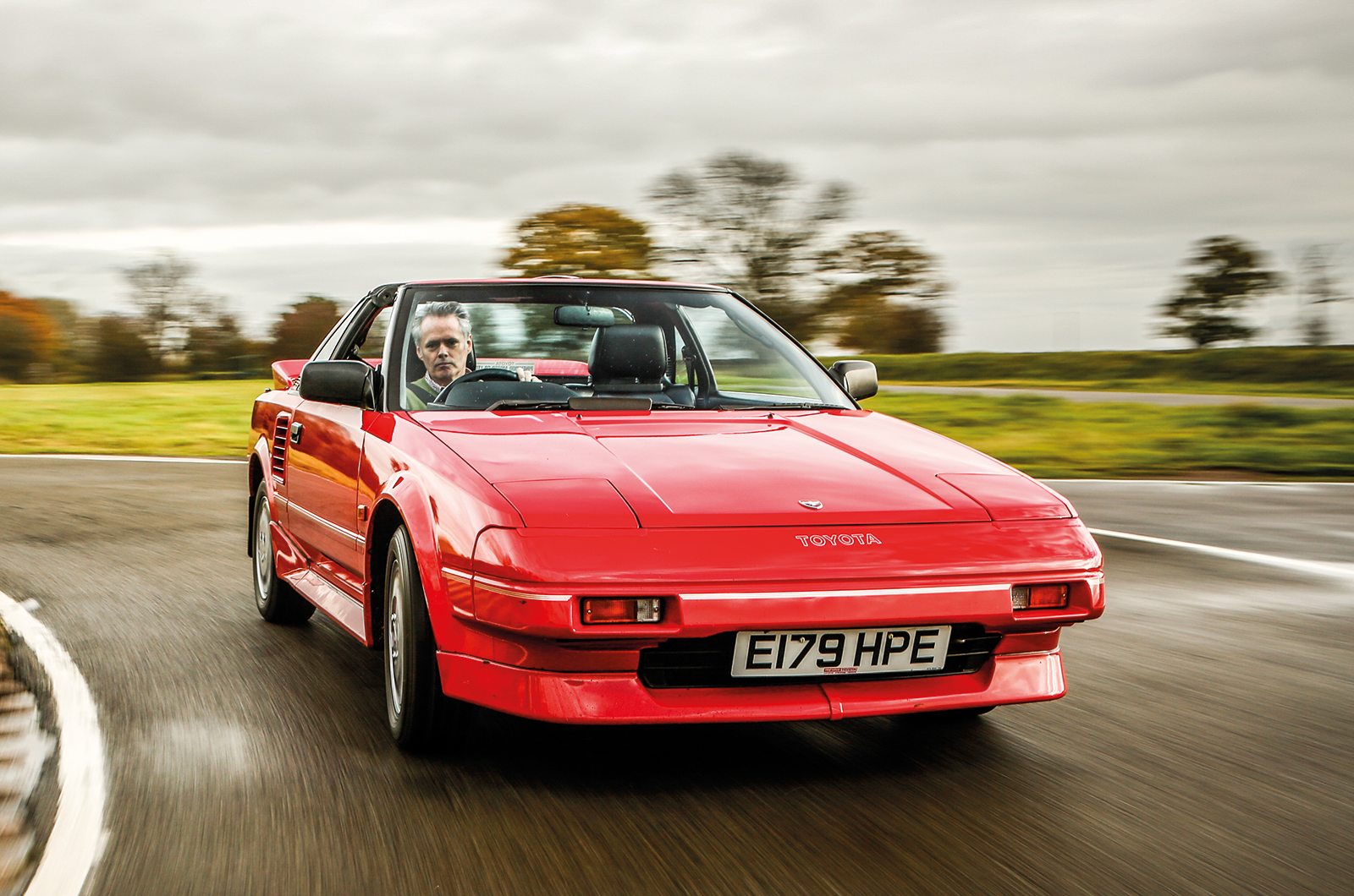 Toyota MR2 vs Fiat X1/9 vs Reliant Scimitar SS1: wedge-shaped fun | Classic & Sports Car