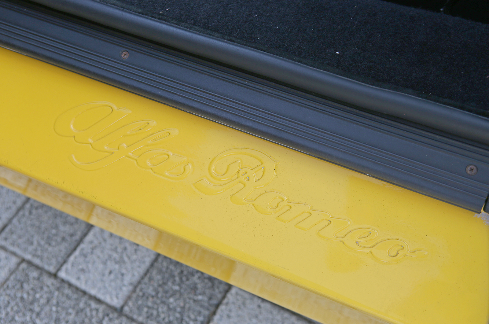 Alfa Romeo RZ: playing all the angles | Classic & Sports Car