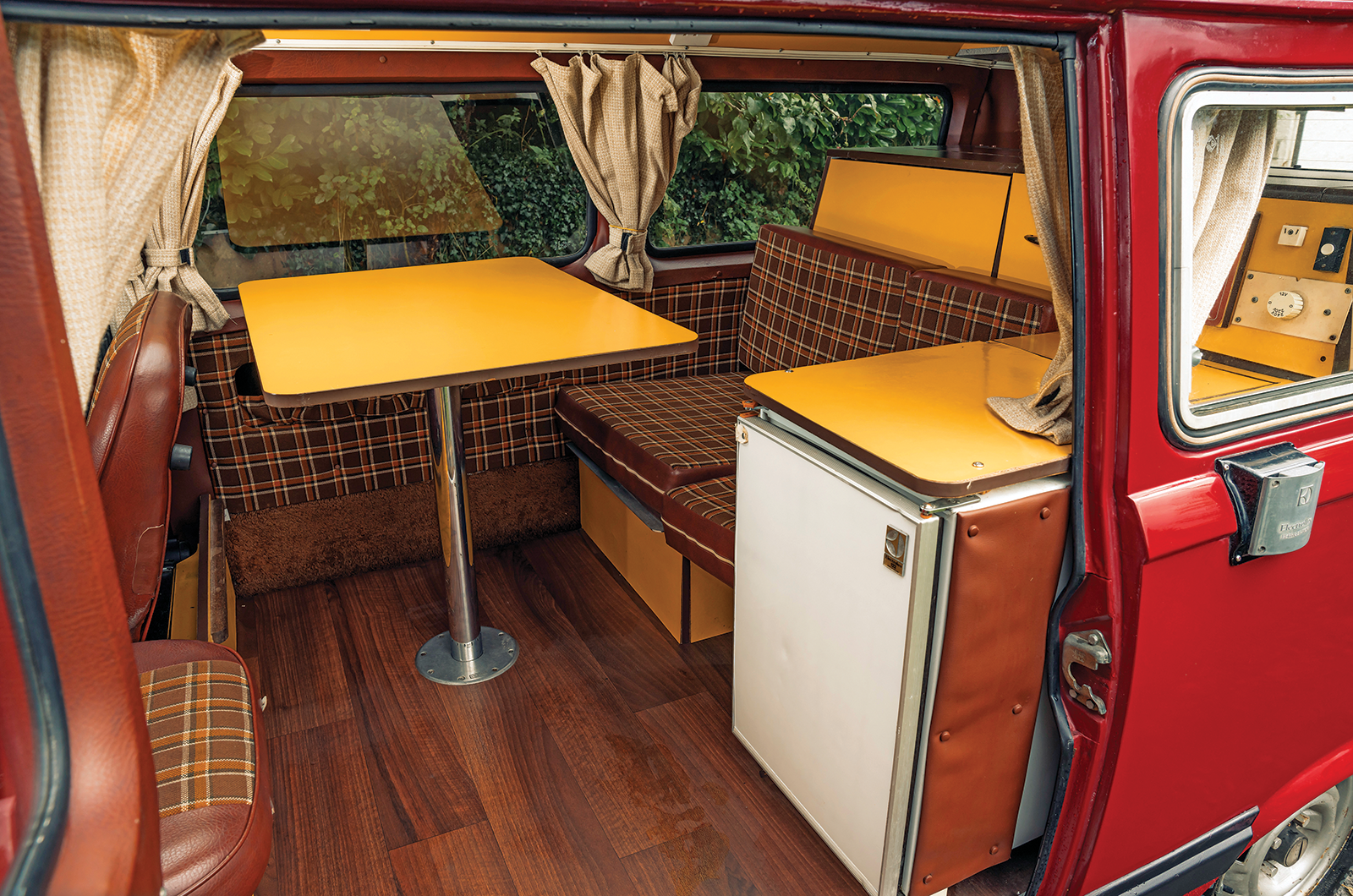 Fiat 850 family: the people’s choice | Classic & Sports Car