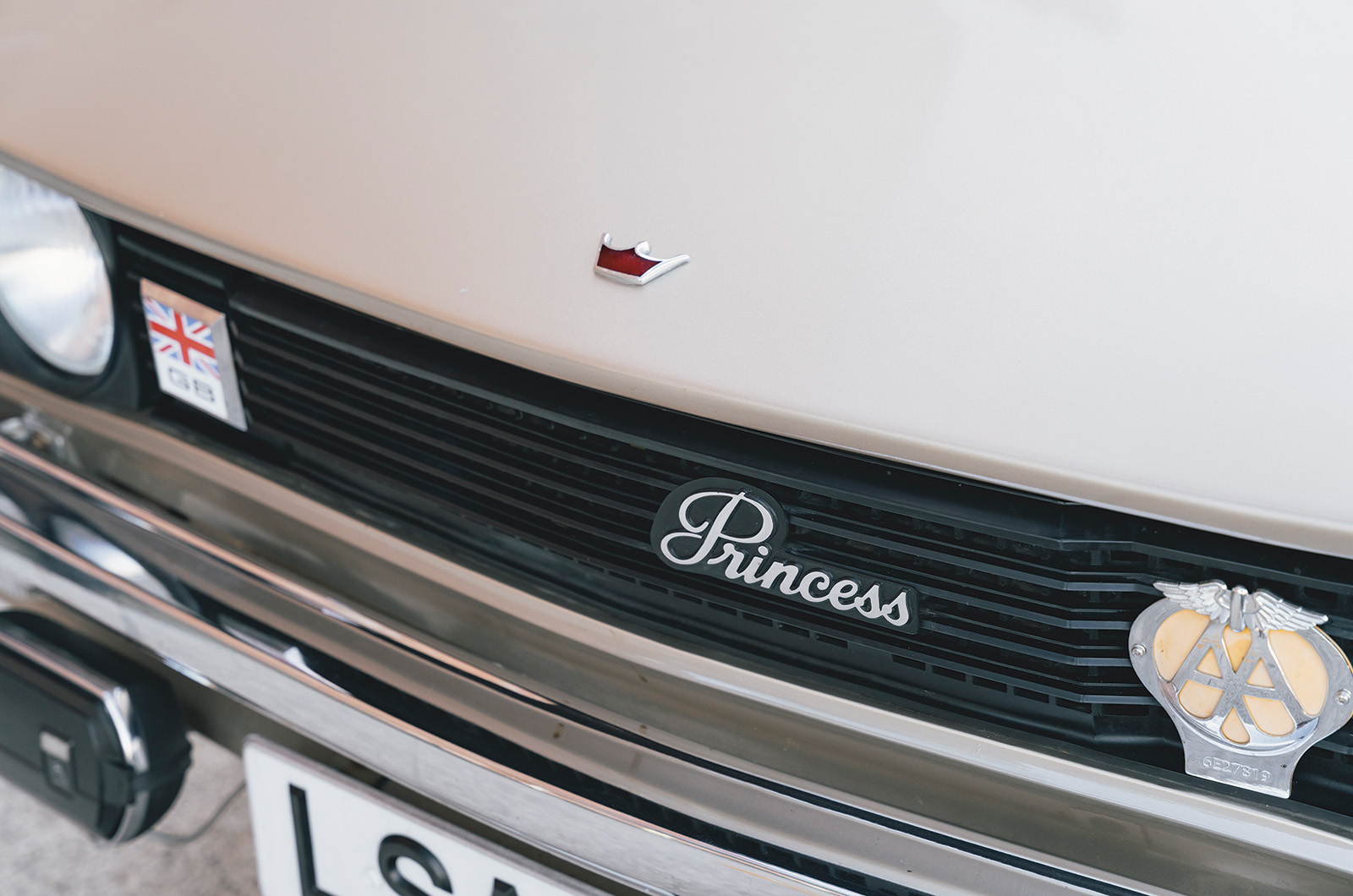 Austin vs Morris vs Wolseley vs Princess: British Leyland’s ADO71 ...