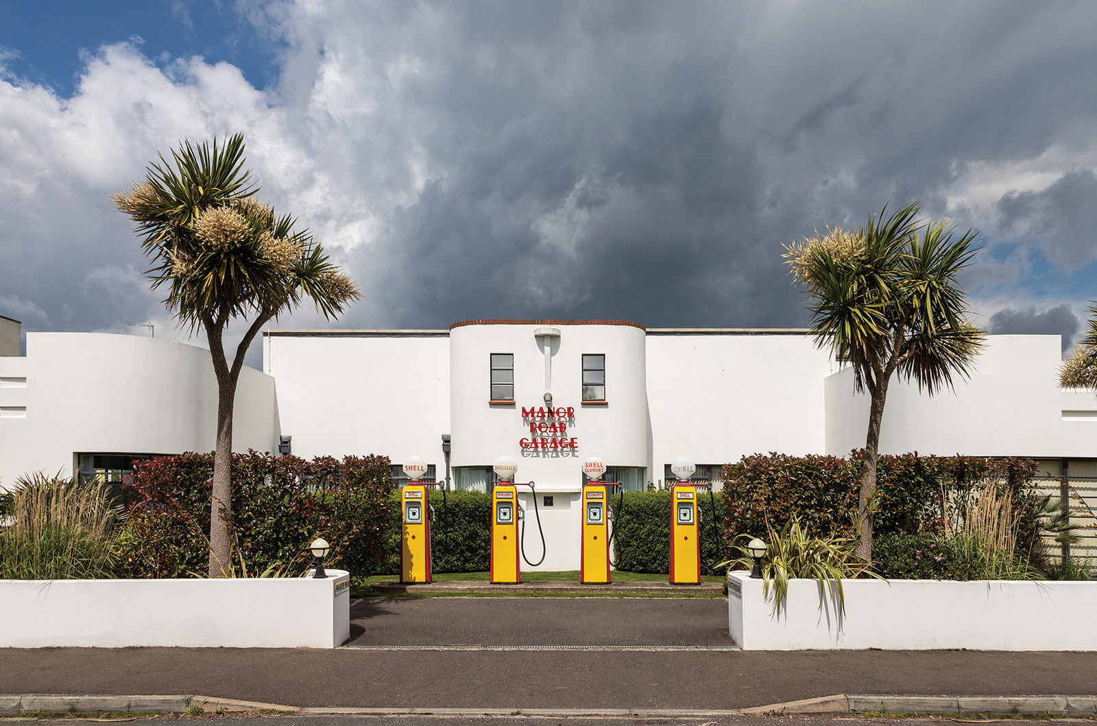 Motoring art: Philip Butler | Classic & Sports Car