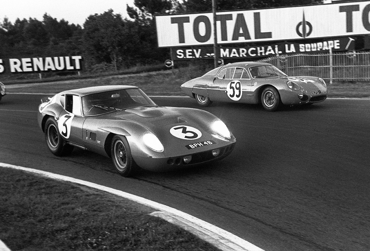 Alpine at the races | Classic & Sports Car