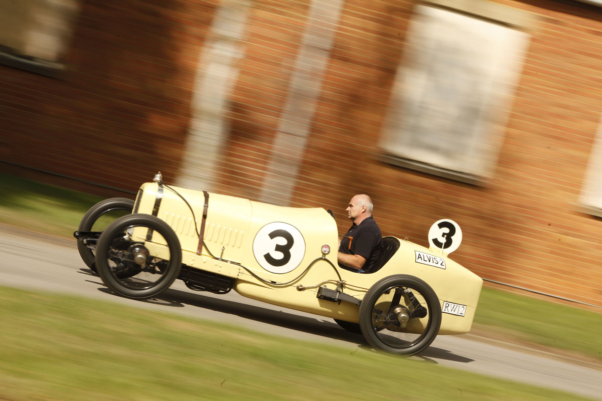 Alvis: racing the red triangle