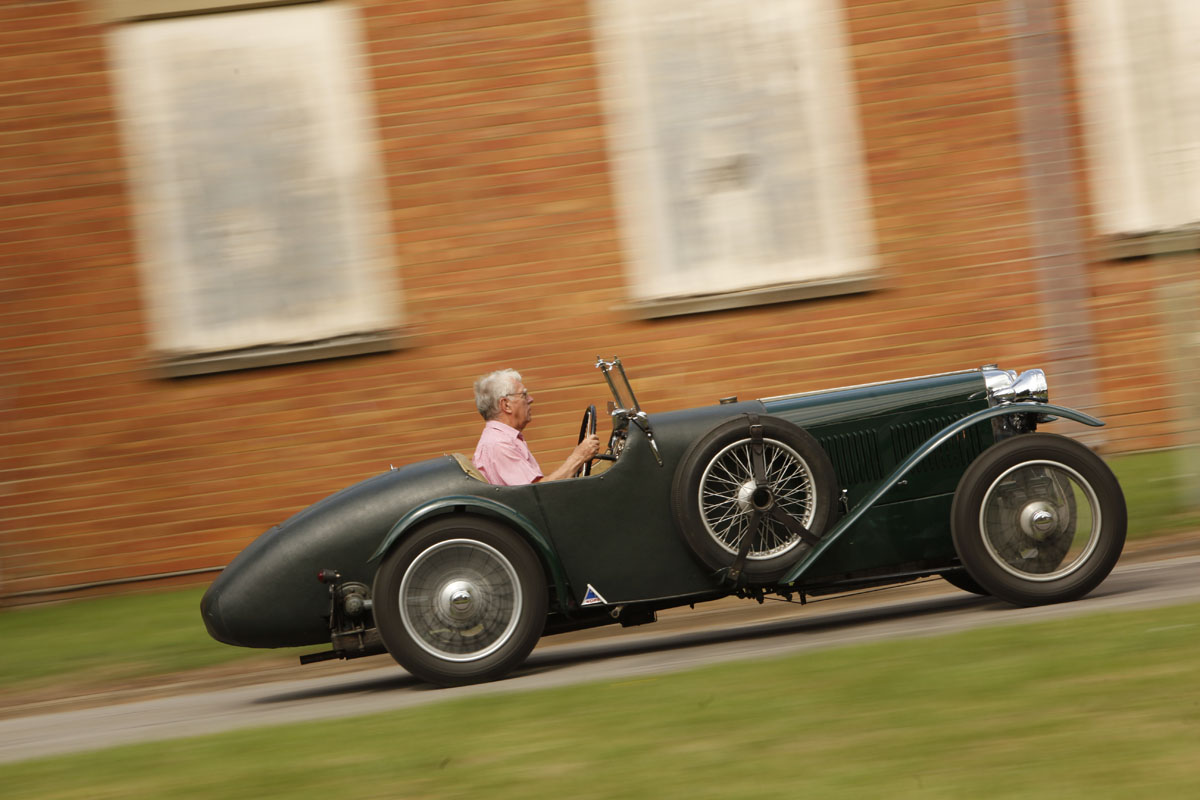 Alvis: racing the red triangle