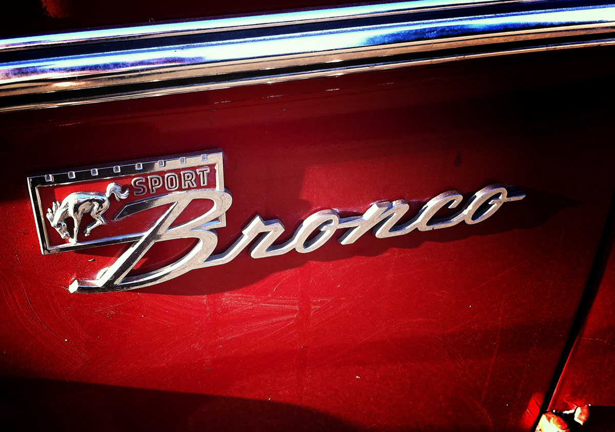 The art of automotive typography | Classic & Sports Car