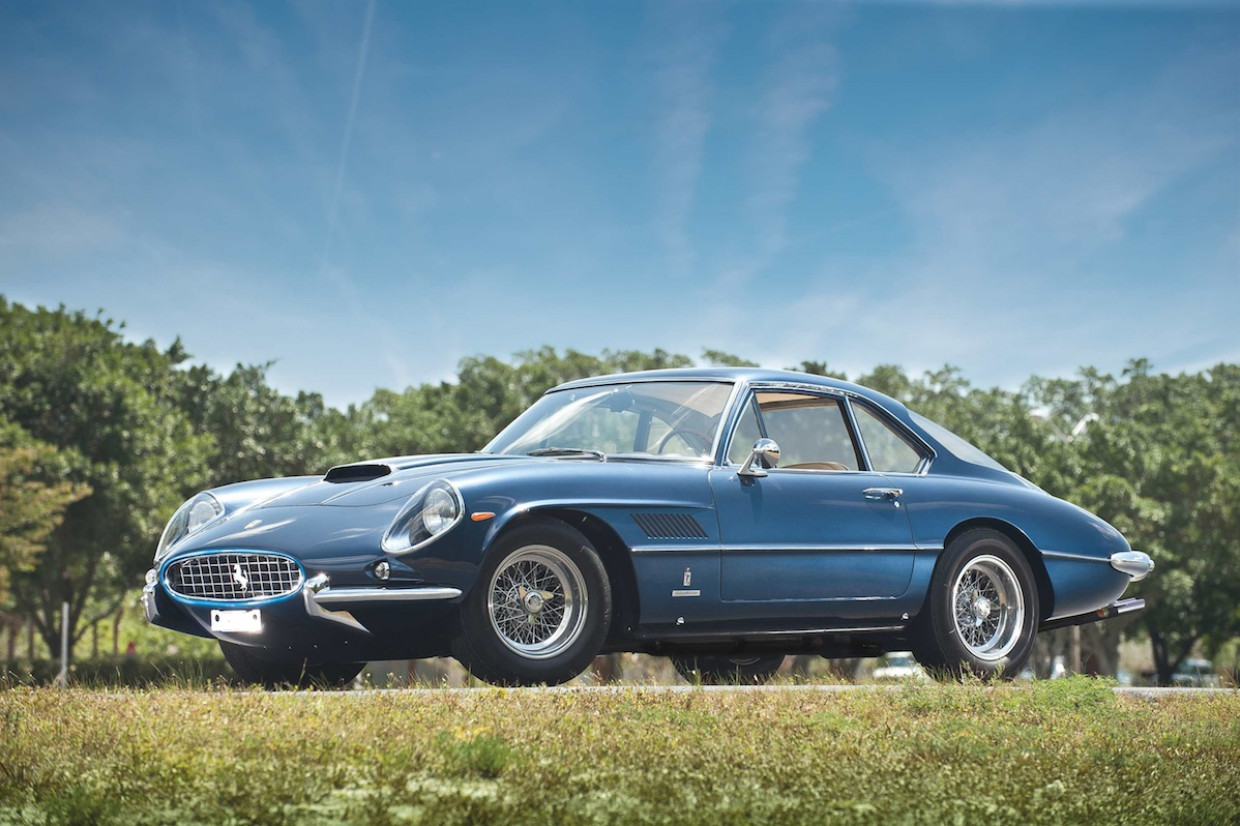 Ferrari Superamerica leads early RM line-up for Lake Como