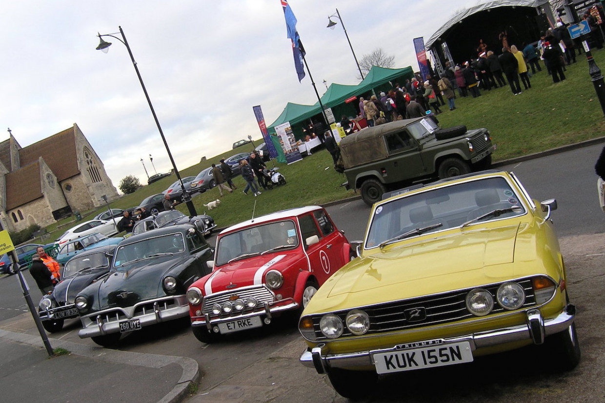 Oldtimers get into festive spirit | Classic & Sports Car