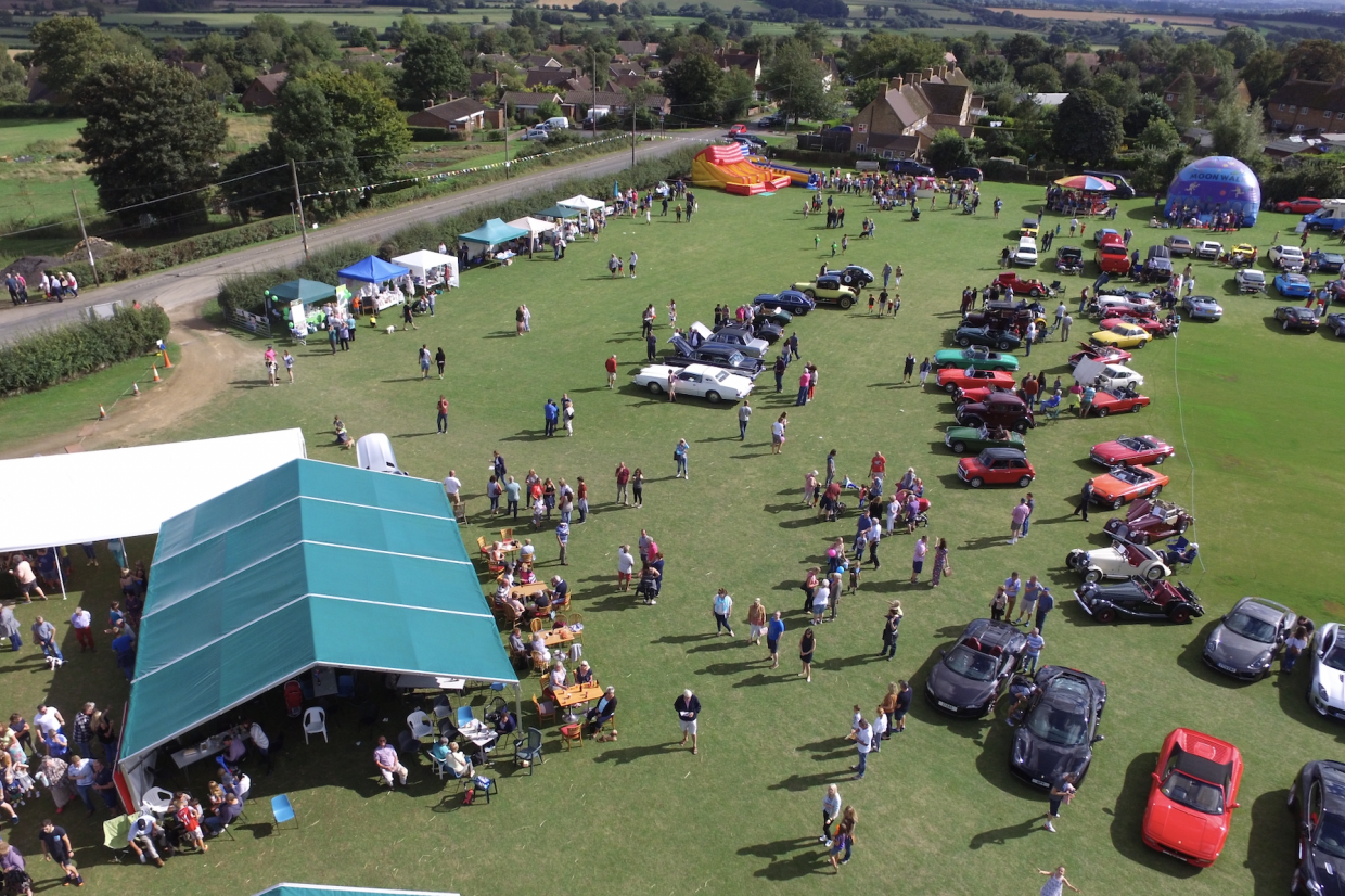 Chearsley Village Classic & Vintage Fun Day | Classic & Sports Car