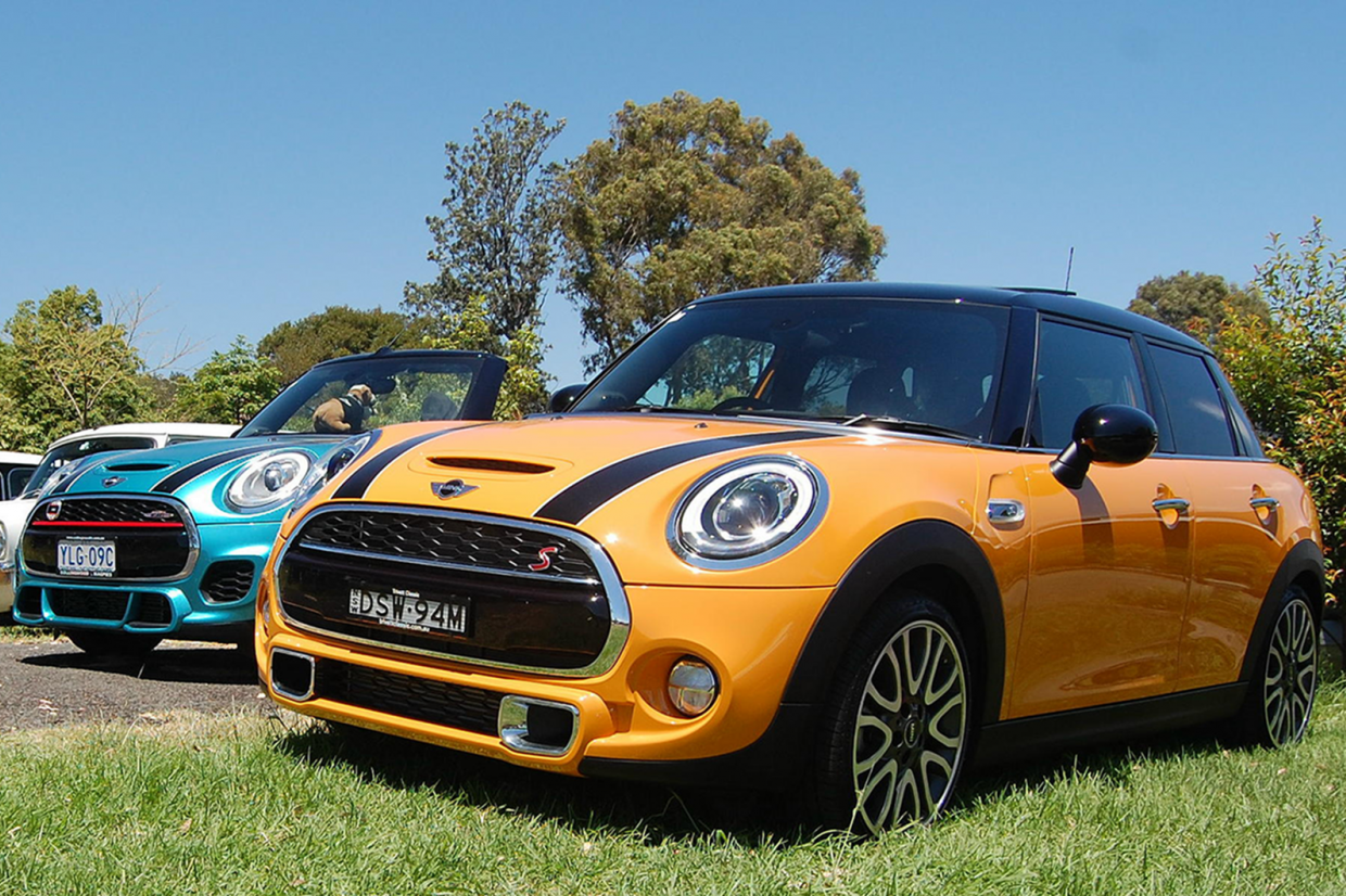 Minis shine in the sun at Australian meet | Classic & Sports Car