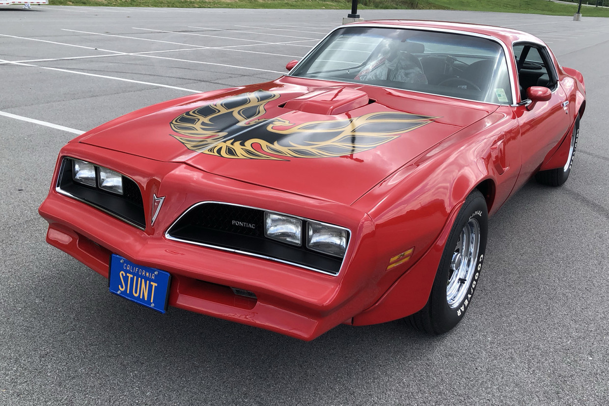 Burt Reynolds’ cars will be auctioned next Saturday | Classic & Sports Car