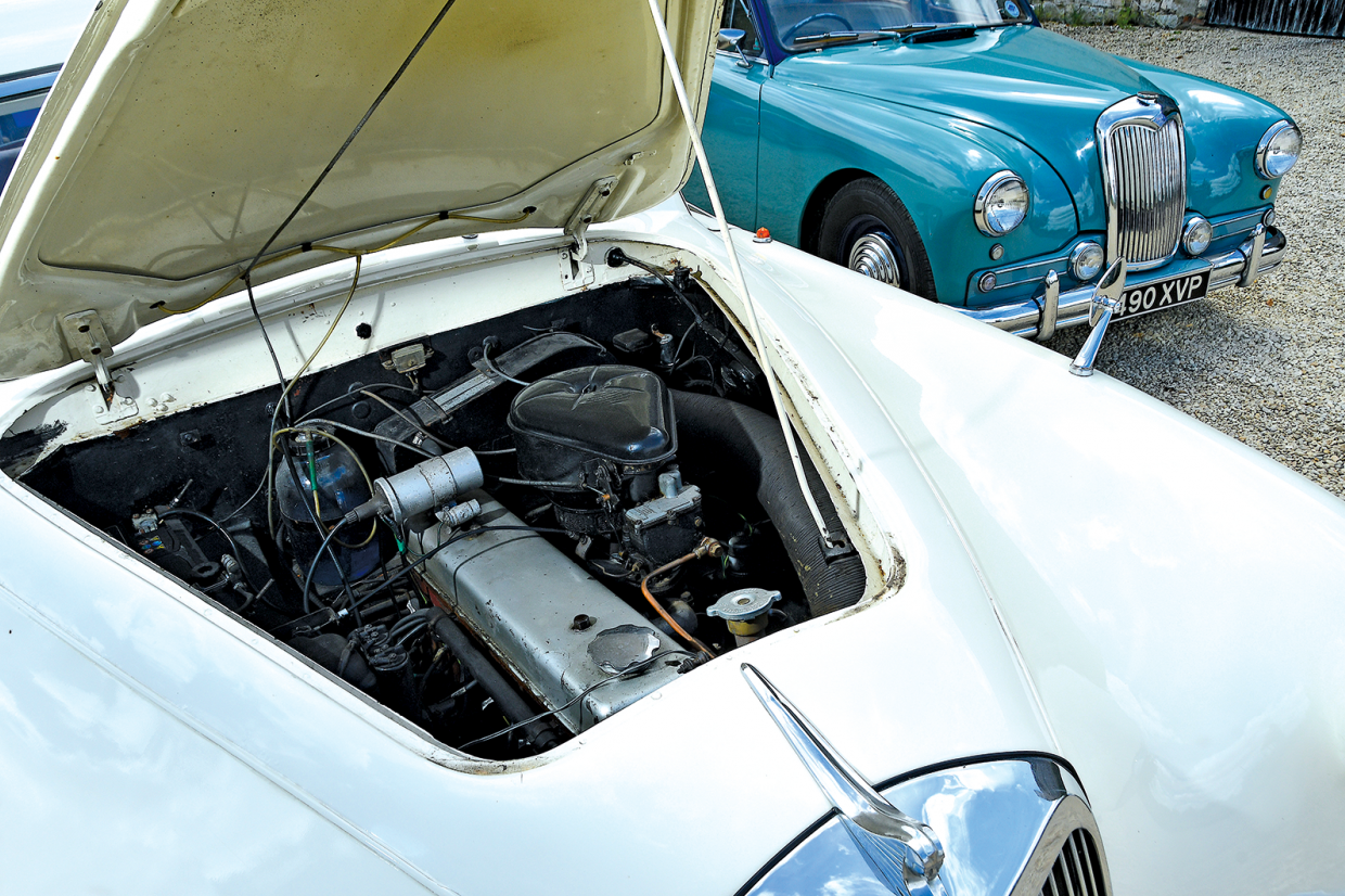 Riley Pathfinder vs Armstrong Siddeley 236: the end of the line ...