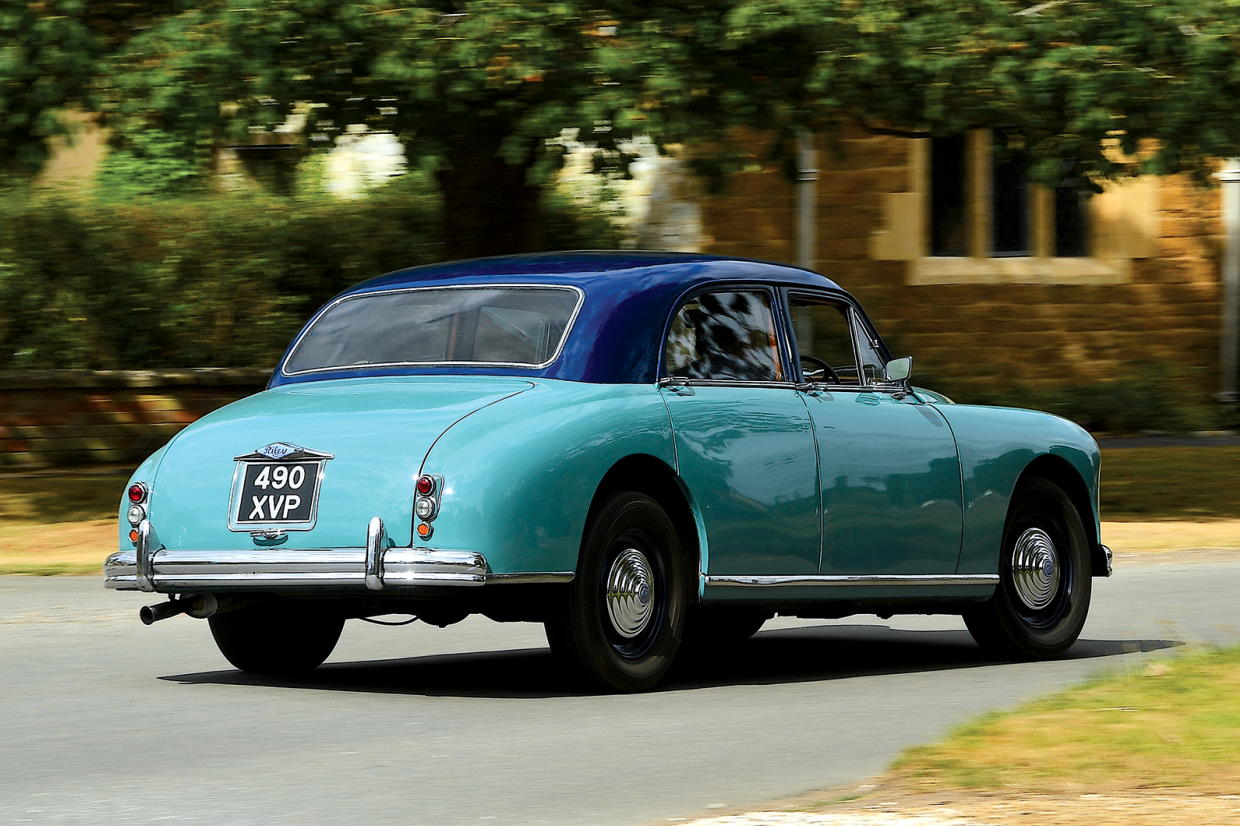 Riley Pathfinder vs Armstrong Siddeley 236: the end of the line ...