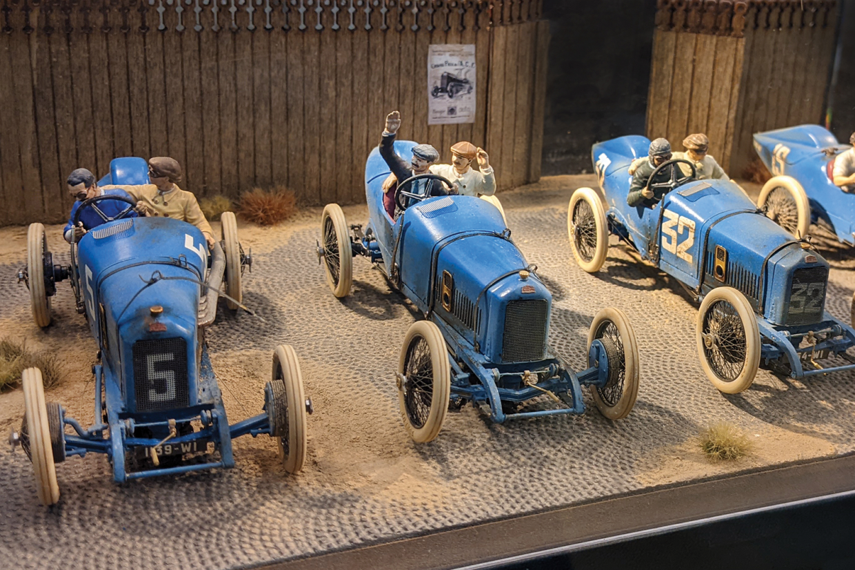 Motoring art: Velasor | Classic & Sports Car