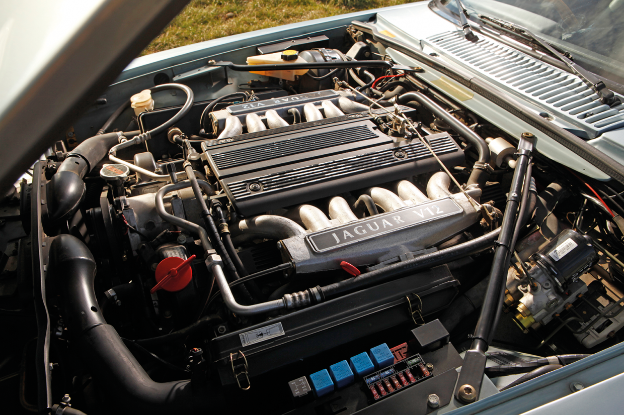 Jaguar Xjs V12 Engine