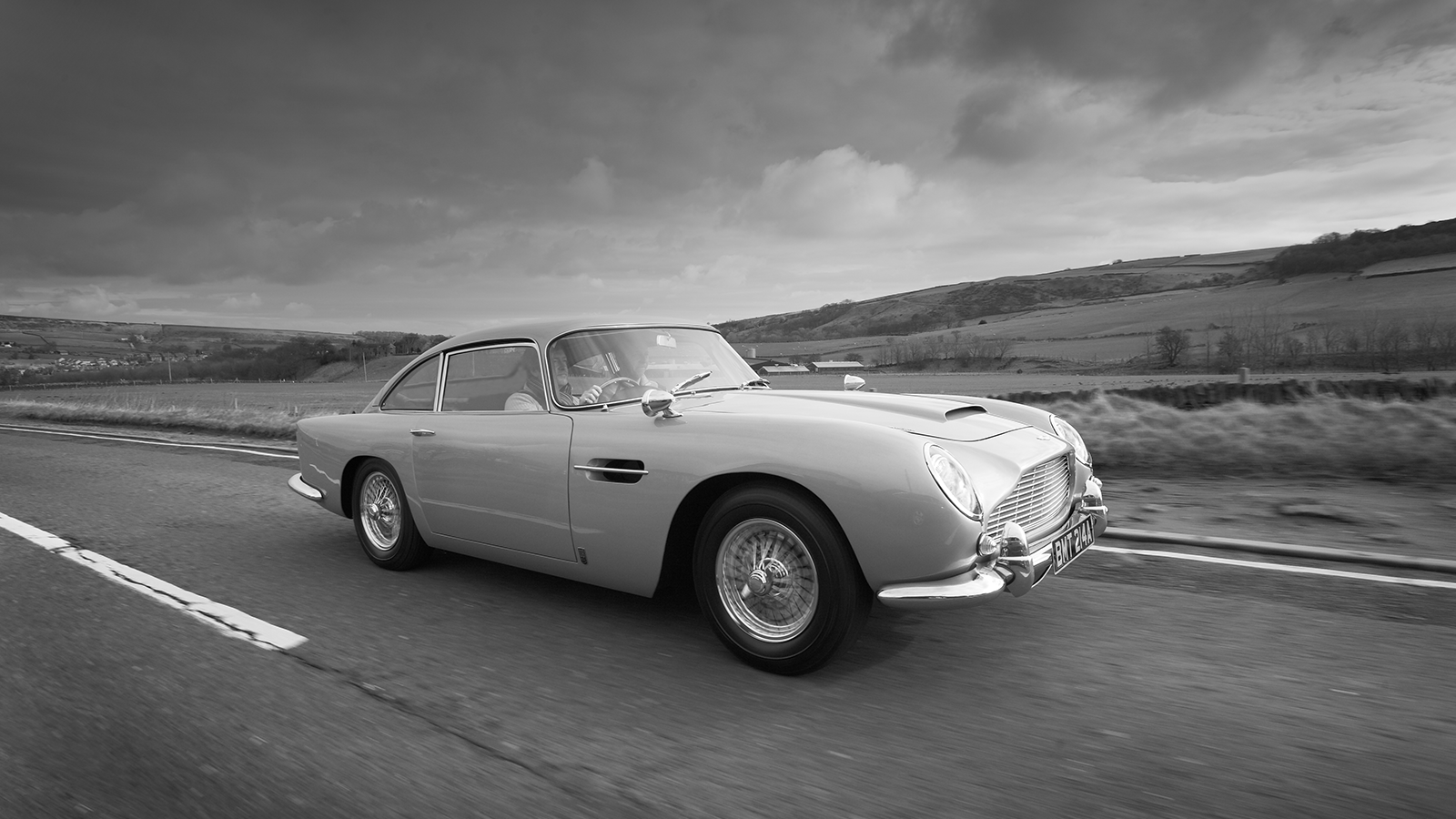 Goldeneye DB5 set for £1.2m auction | Classic & Sports Car