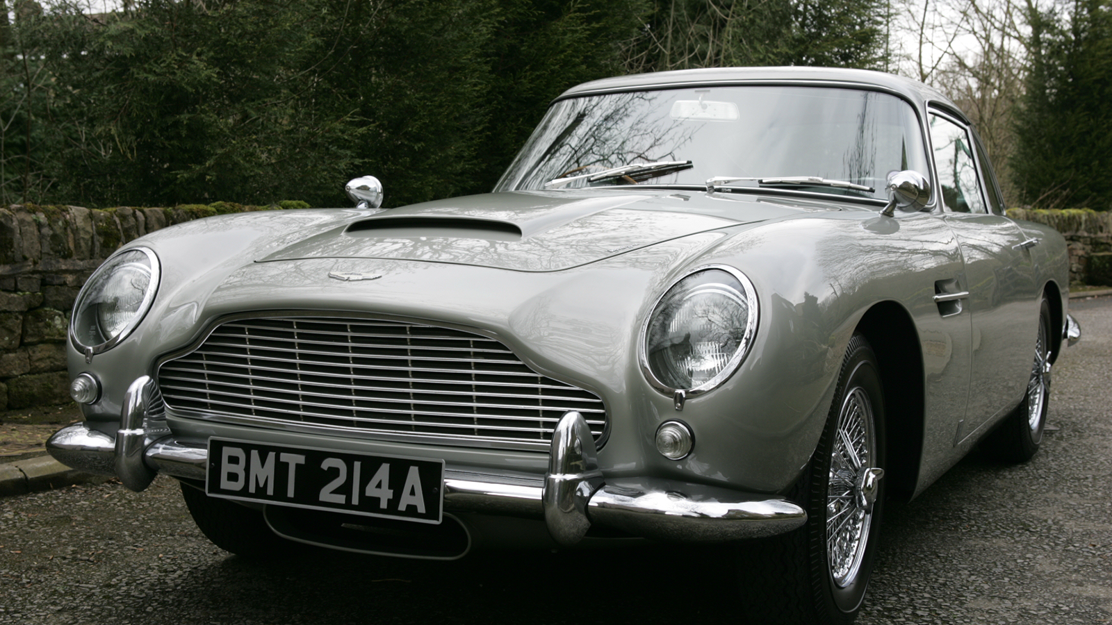Goldeneye DB5 set for £1.2m auction | Classic & Sports Car