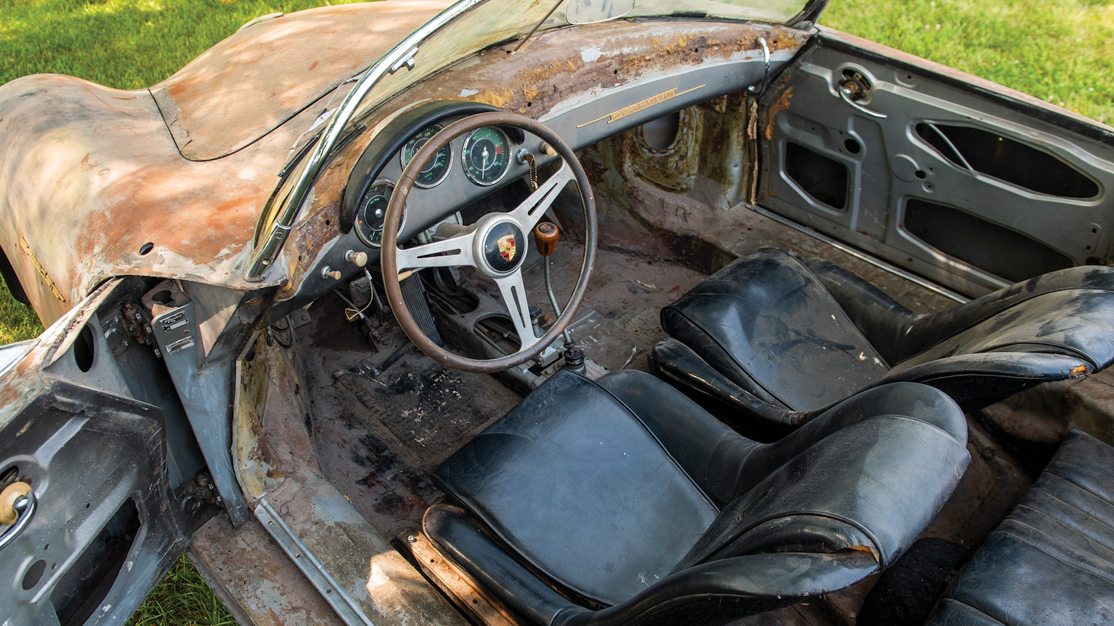 Faded beauty: the forgotten Porsche worth £115,000 | Classic & Sports Car
