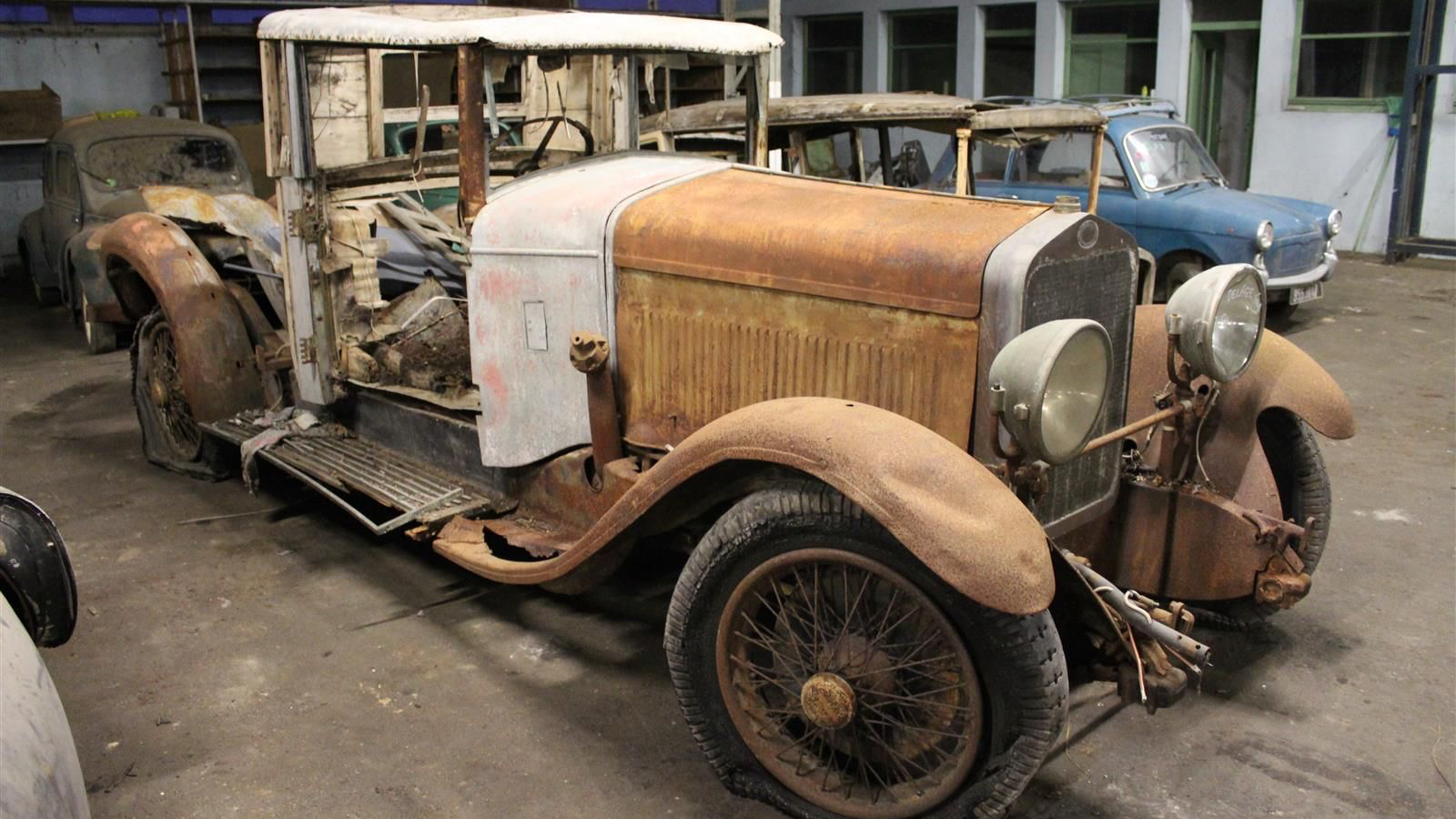 Is this the best barn-find of 2019? | Classic & Sports Car