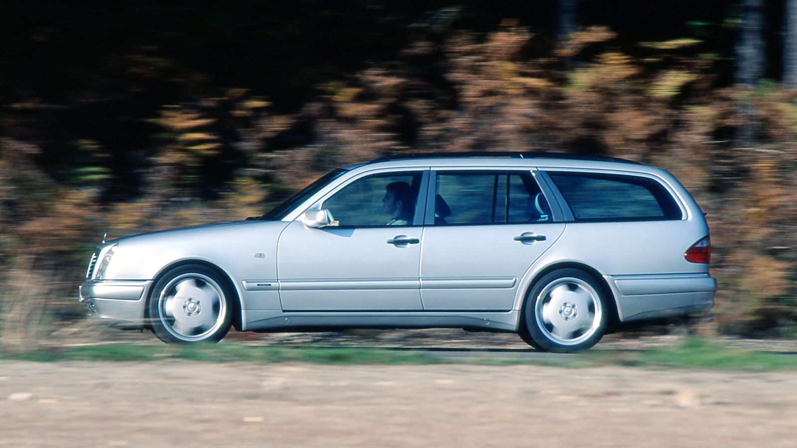 9 modern-classic ’90s wagons for under £9k | Classic & Sports Car