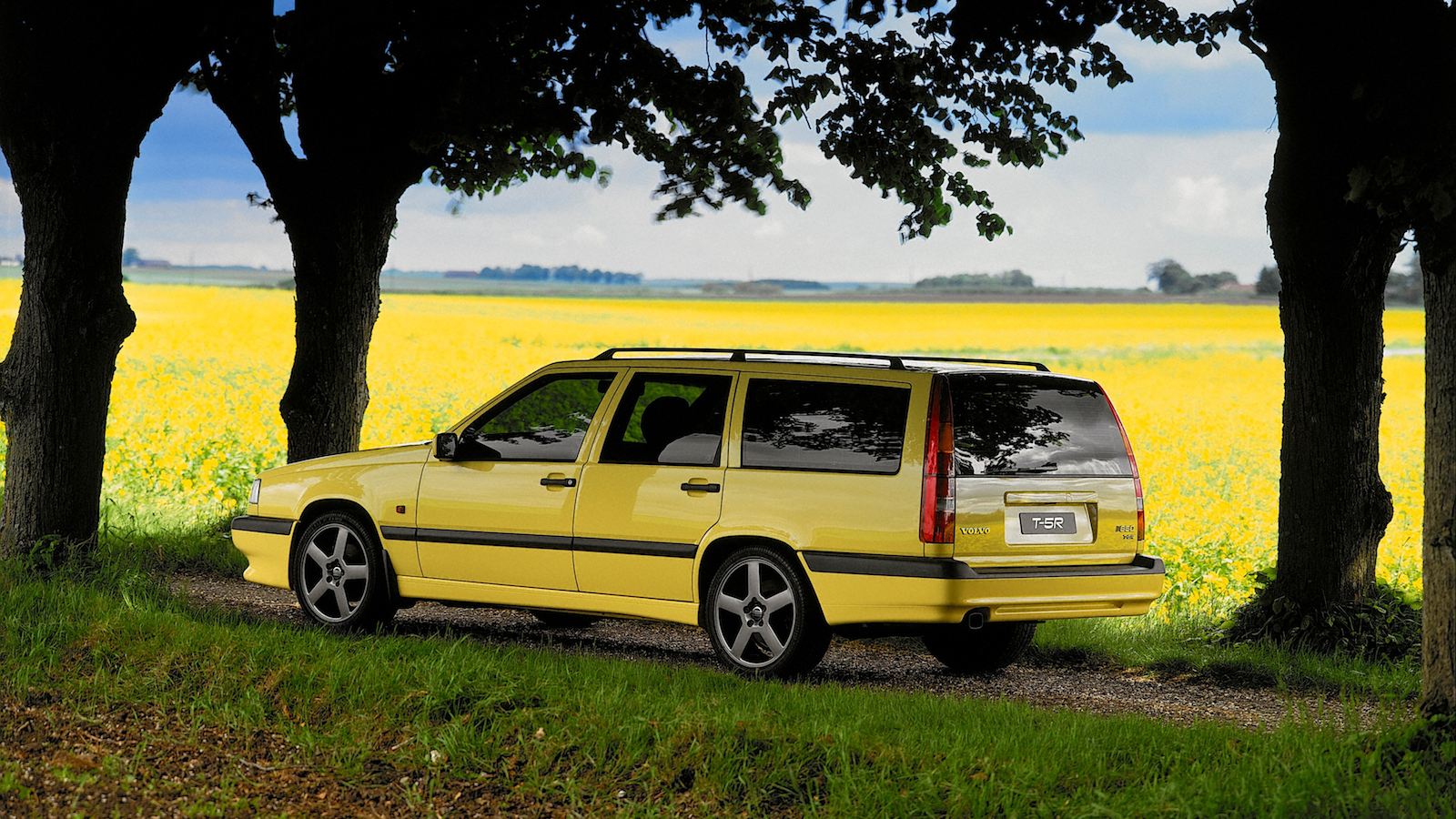 9 modern-classic ’90s wagons for under £9k | Classic & Sports Car
