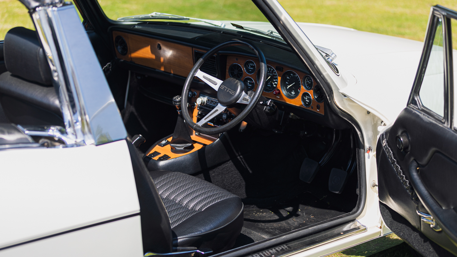 Check out Lewis Hamilton’s dad’s car collection – and it’s for sale ...