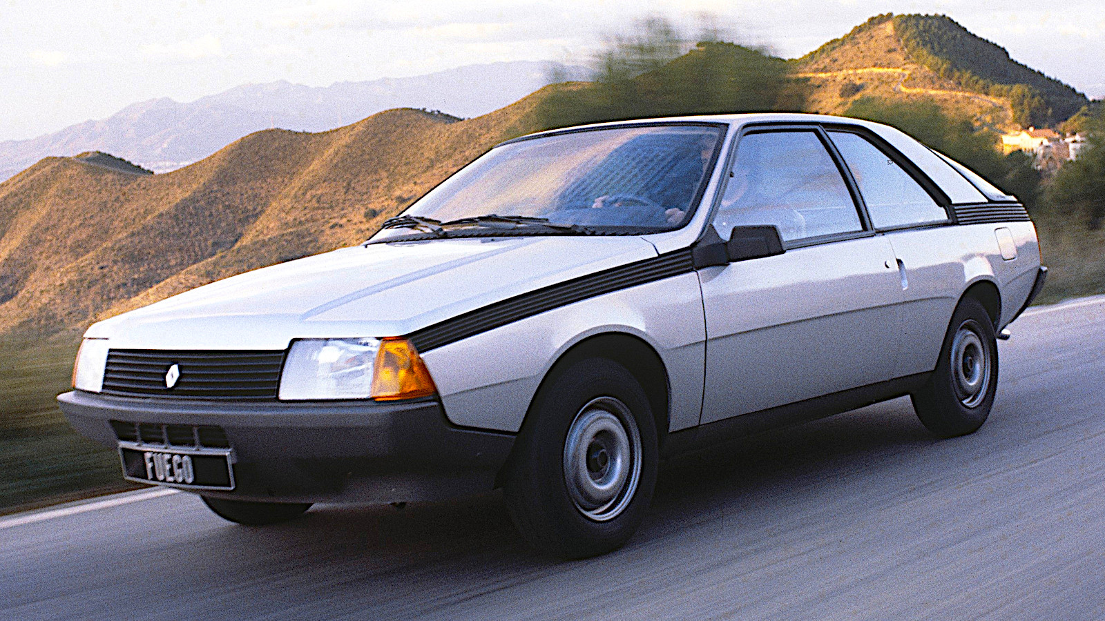 Renault’s longest-lived motor in 31 cars | Classic & Sports Car