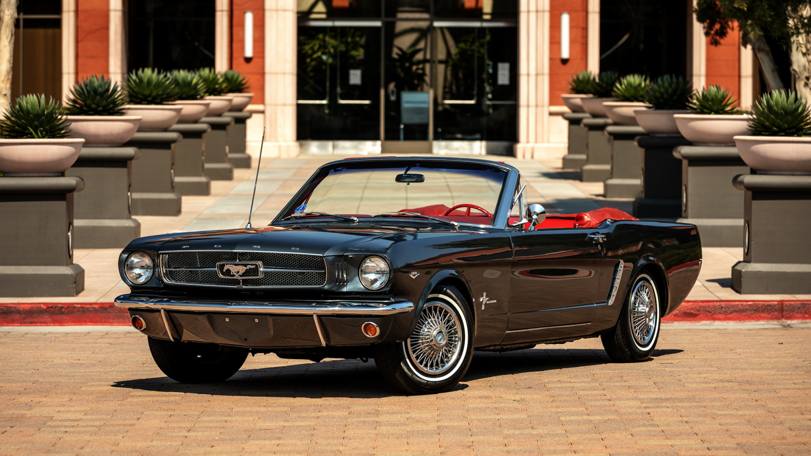 24 £25,000 American classic cars | Classic & Sports Car