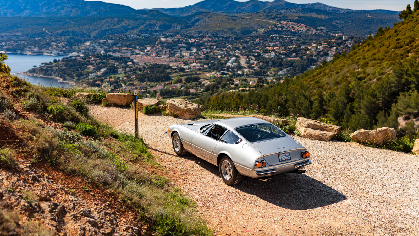 26 classic golden-era GTs | Classic & Sports Car