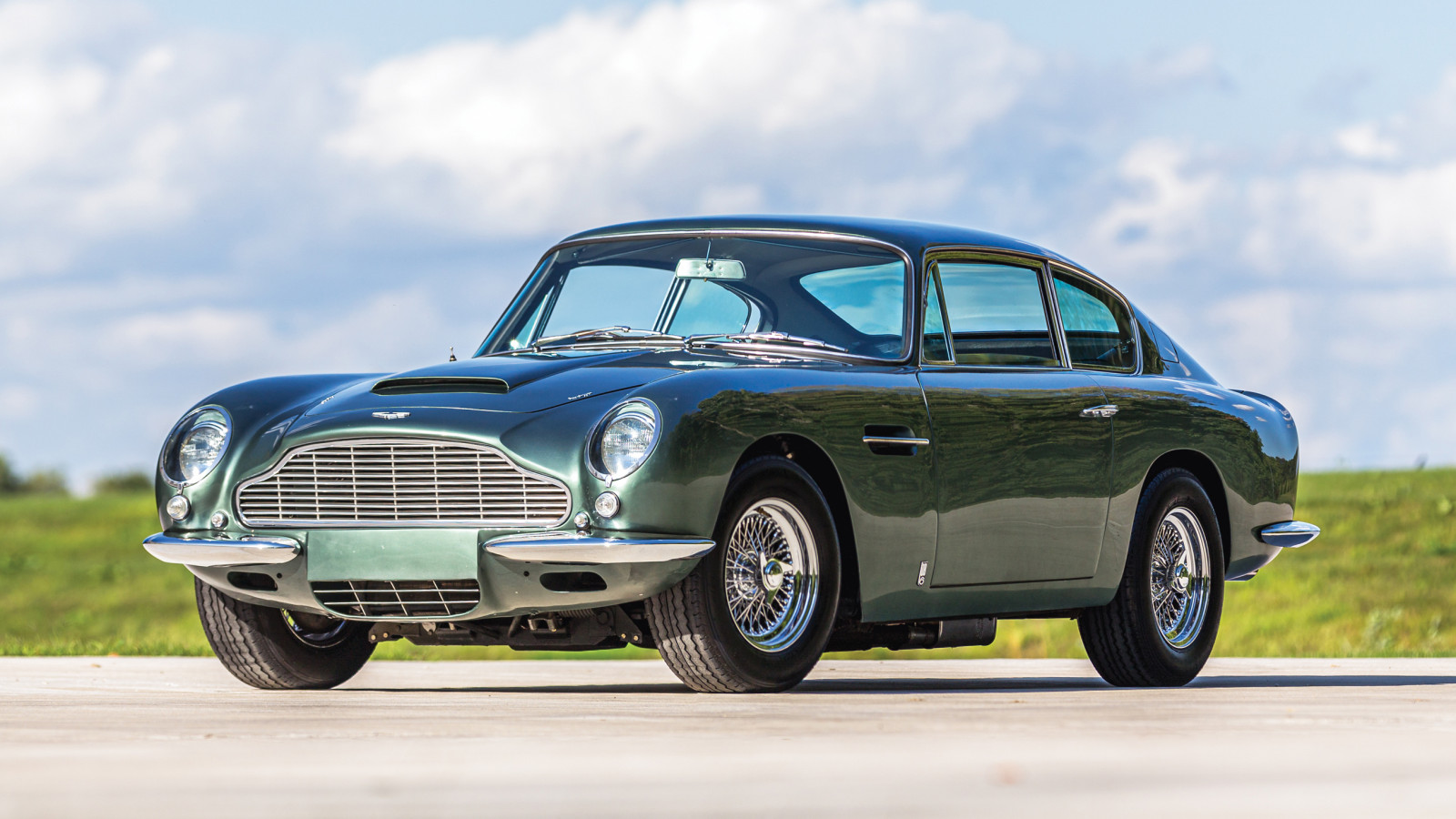 26 classic golden-era GTs | Classic & Sports Car