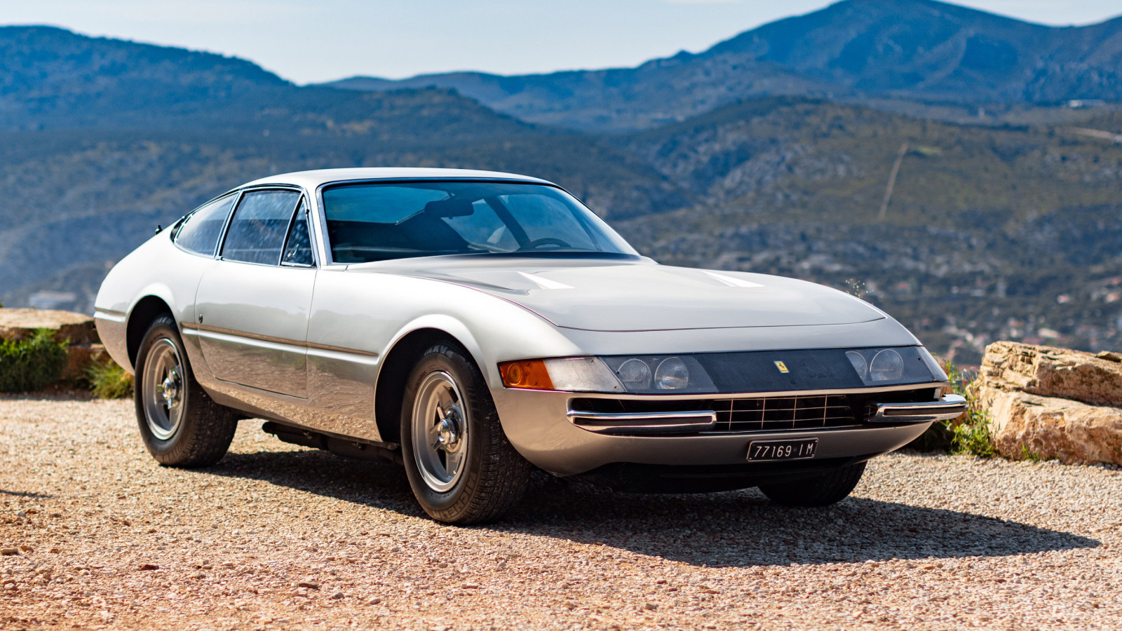 26 classic golden-era GTs | Classic & Sports Car