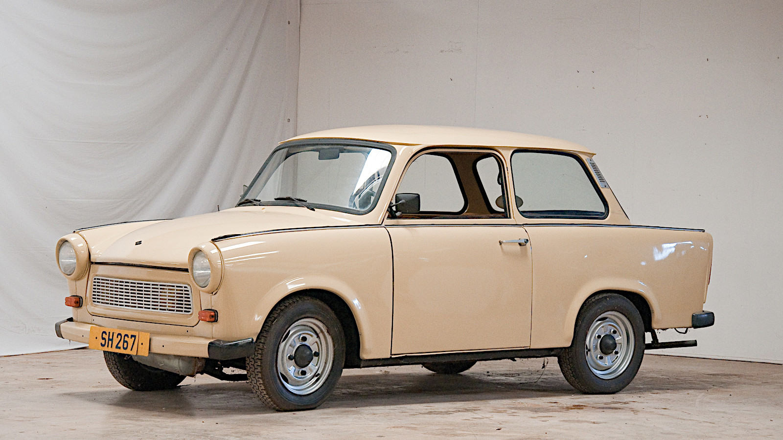 30 wonderfully utilitarian classic cars | Classic & Sports Car