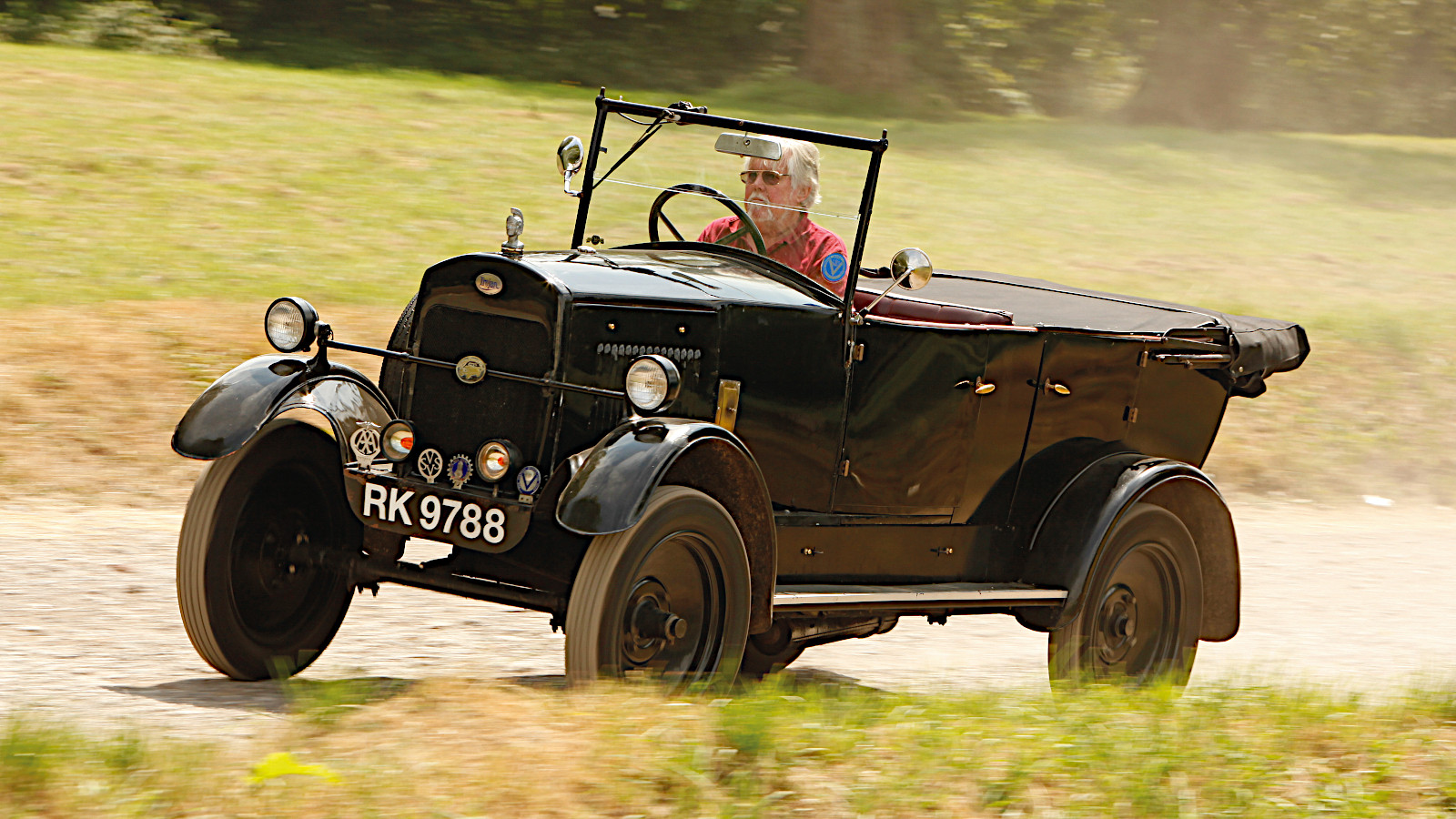 30 wonderfully utilitarian classic cars | Classic & Sports Car