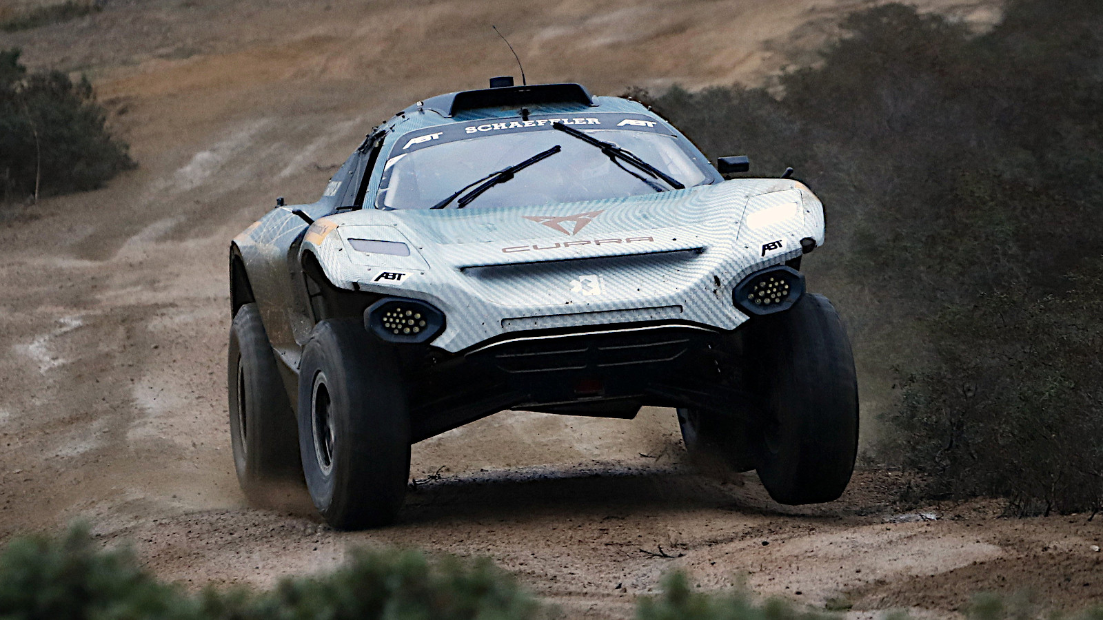 12 great female drivers | Classic & Sports Car