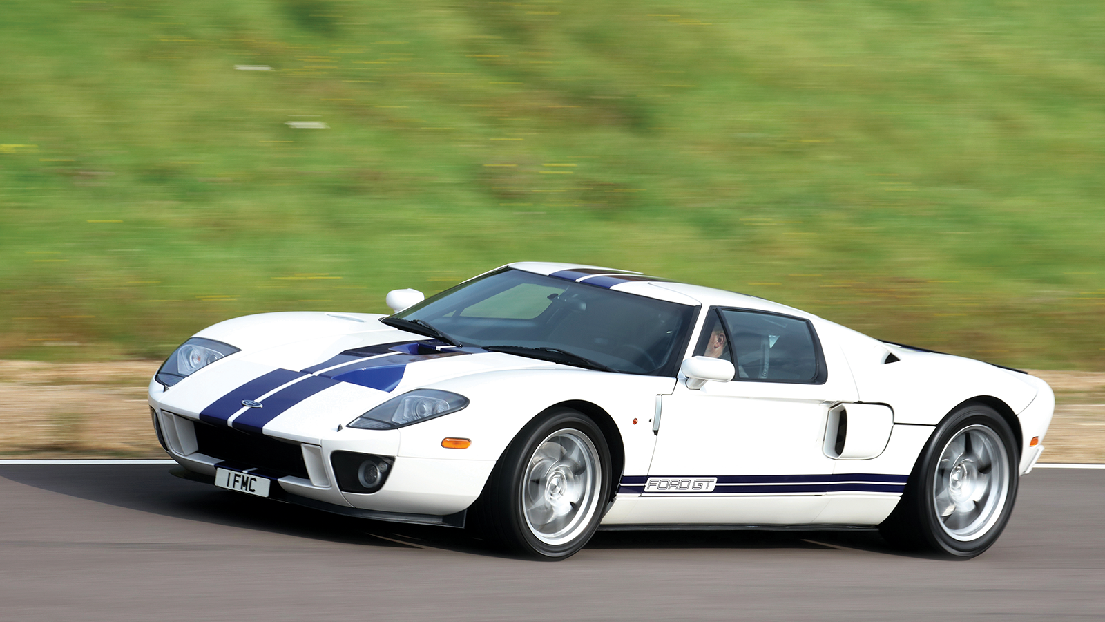 20 retro classic cars that were great in their own right | Classic ...