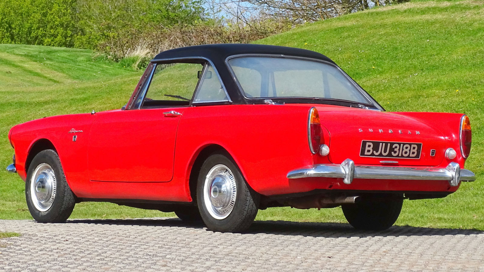 21 of the greatest tailfinned classic cars | Classic & Sports Car