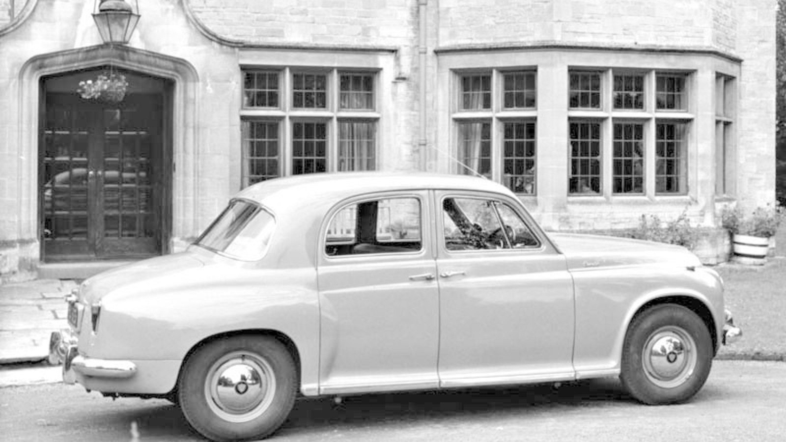 75 years of the Rover P4 | Classic & Sports Car