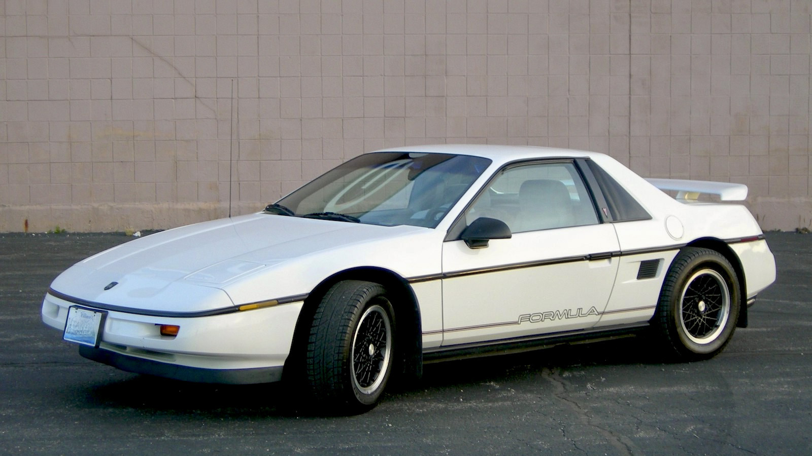 25 star cars of 1984 | Classic & Sports Car