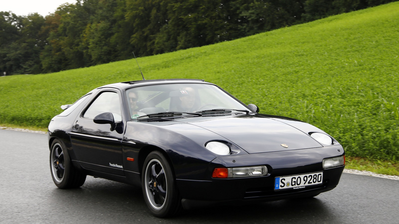 45 years of the Porsche 928 | Classic & Sports Car