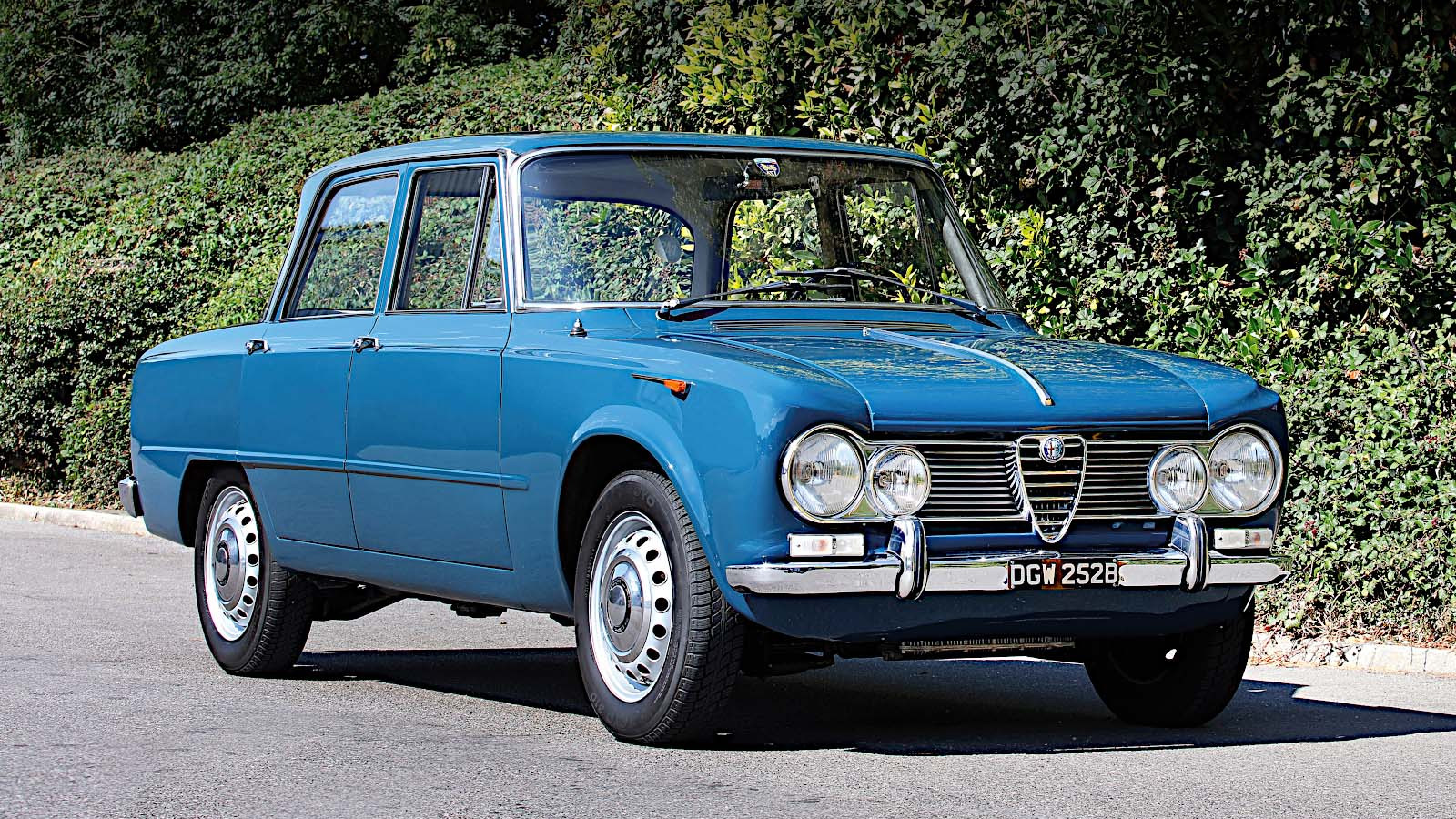 12 nombres de modelos de automóviles europeos que han sido revividos ...