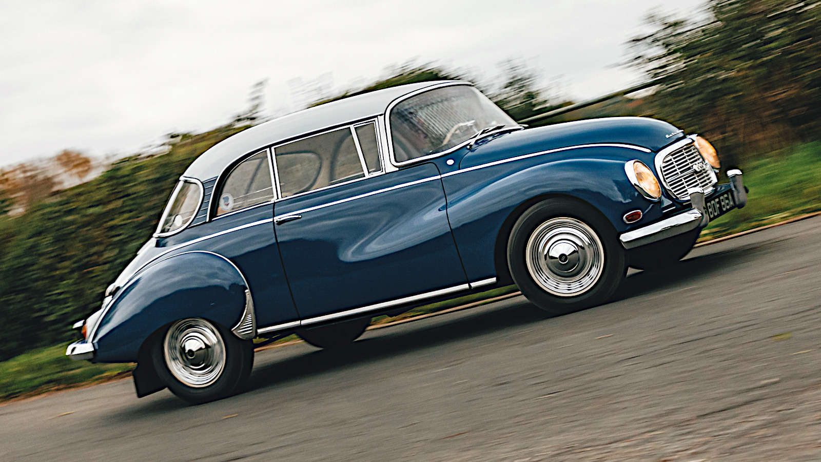 23 voitures à deux temps intéressantes | Classic & Sports Car