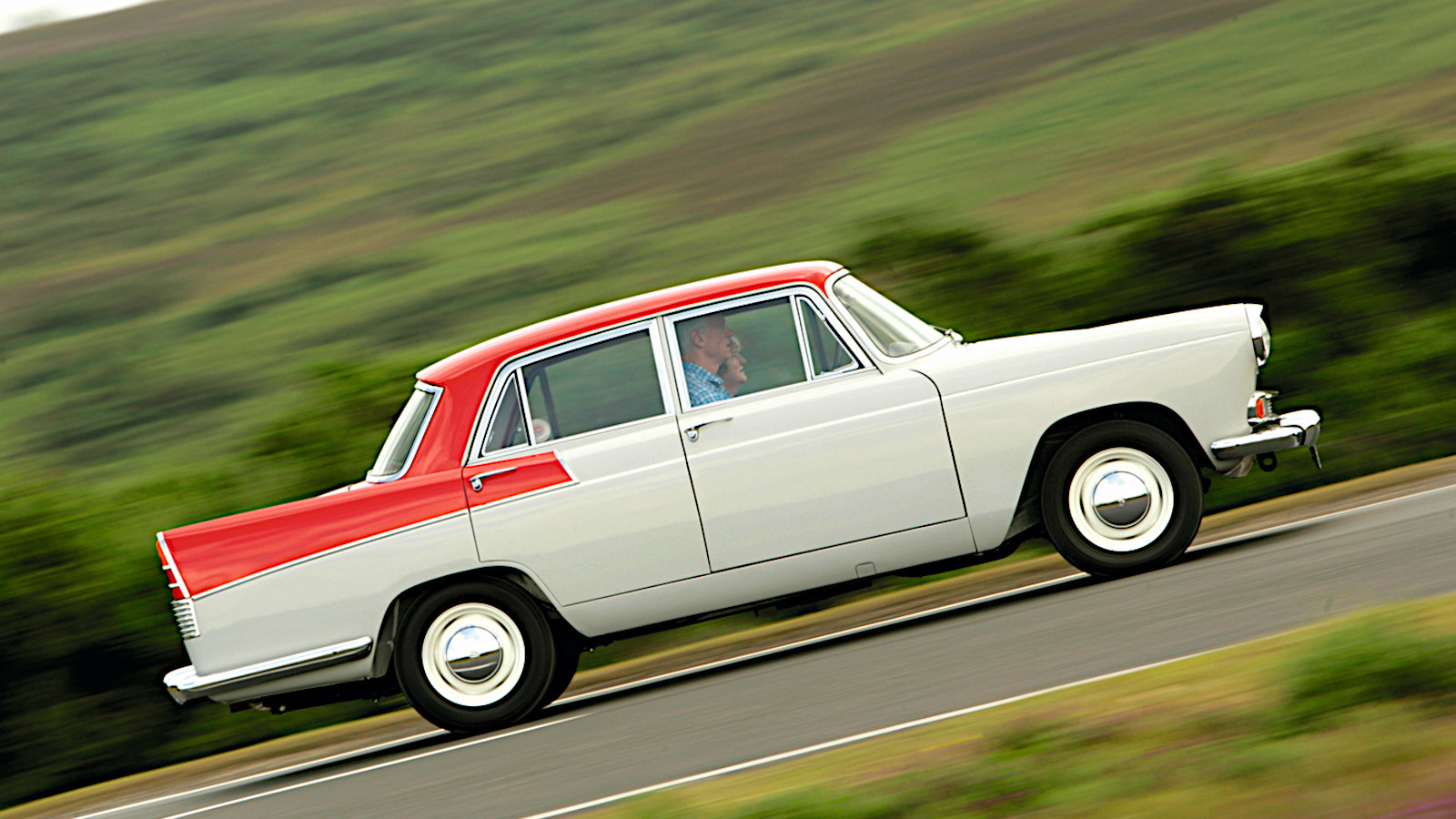 20 fantastiska brittiska salonger från 1950-talet | Classic & Sports Car